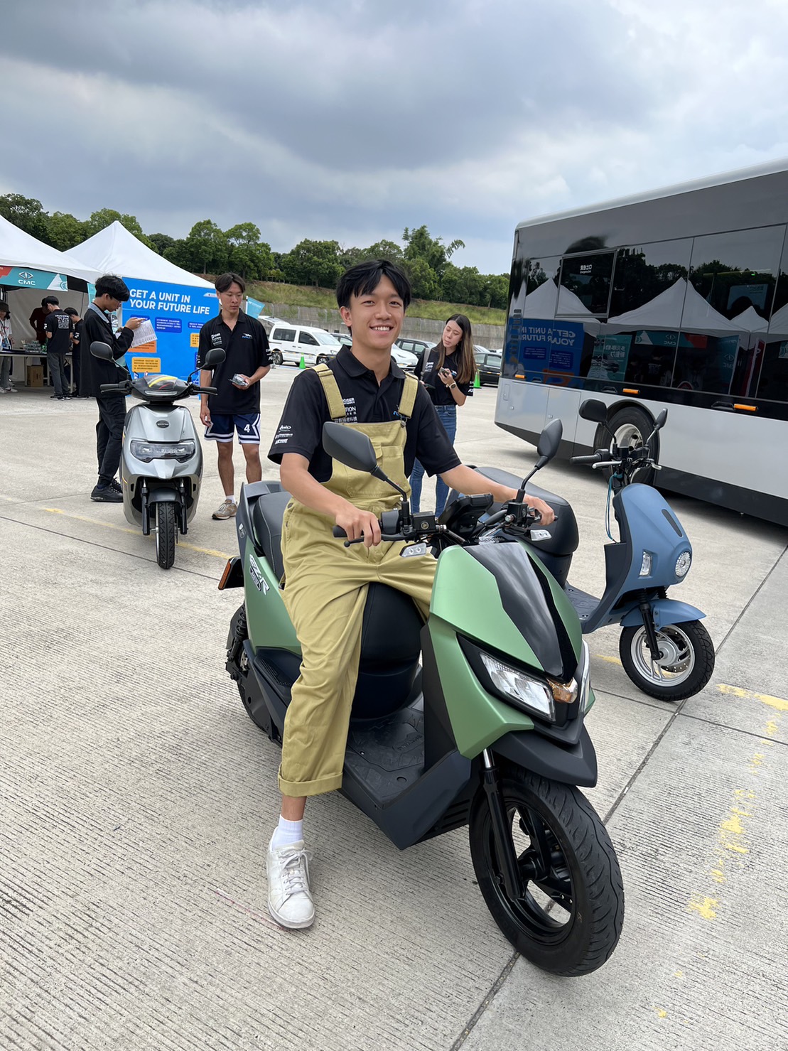 eMOVING EZ-R 8月15日勁電來襲 全台巡迴累積新車試乘口碑 上市限時優惠起跑入手價最低7萬有找 - CarStuff 人車事